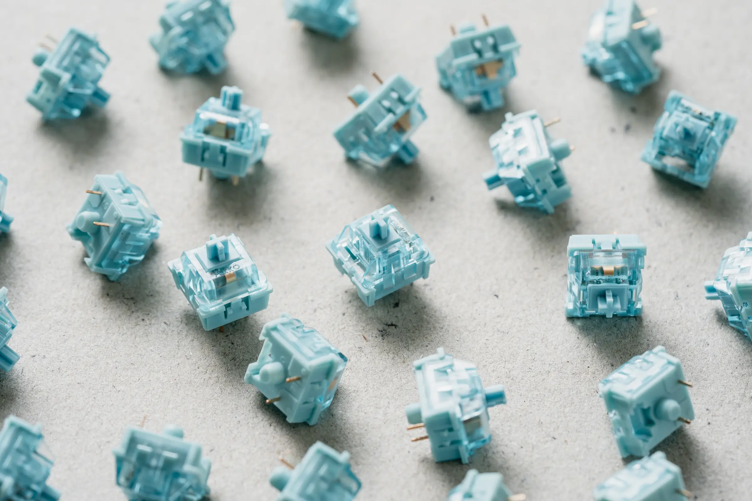 Akko v3 Creamy Blue Tactile Switches - Pryzma